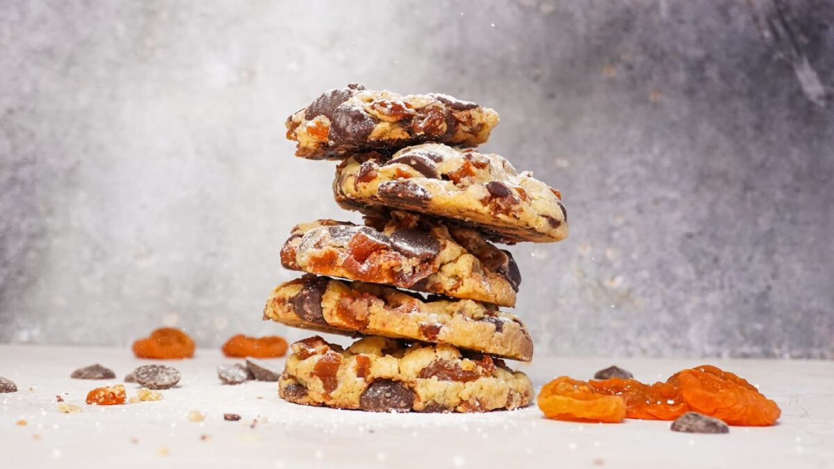 Apricot Choc Chip Cookies – Angas Park